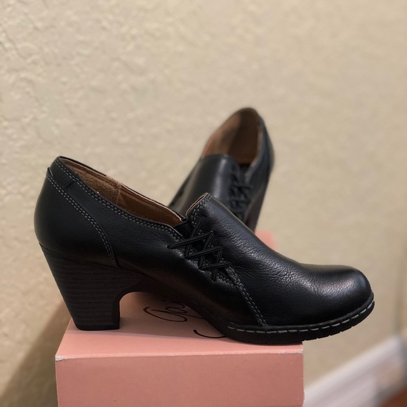 Sofft | Shoes | Euro By Sofft Black Leather Heeled Pumps | Poshmark